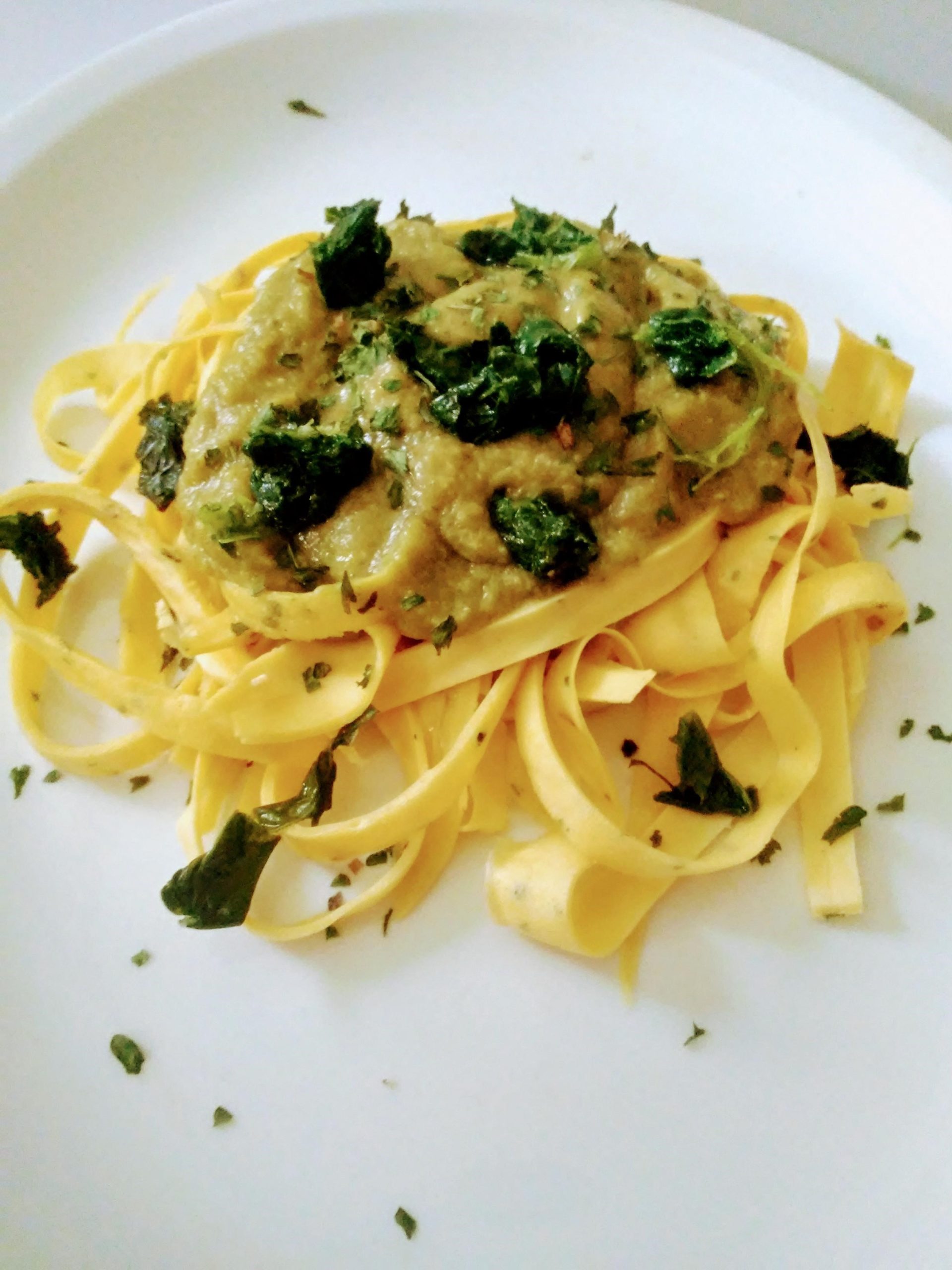 Tagliatelle piccanti con friarielli, una ricetta chetogenica ...